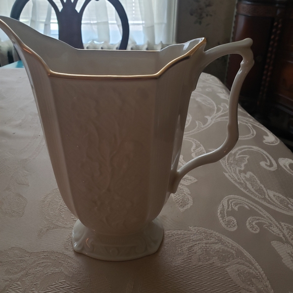 Lenox | Dining | Lenox Pitcher | Poshmark